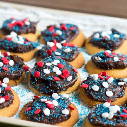 No-Bake NILLA Wafer Cake + Video - Delicious Little Bites